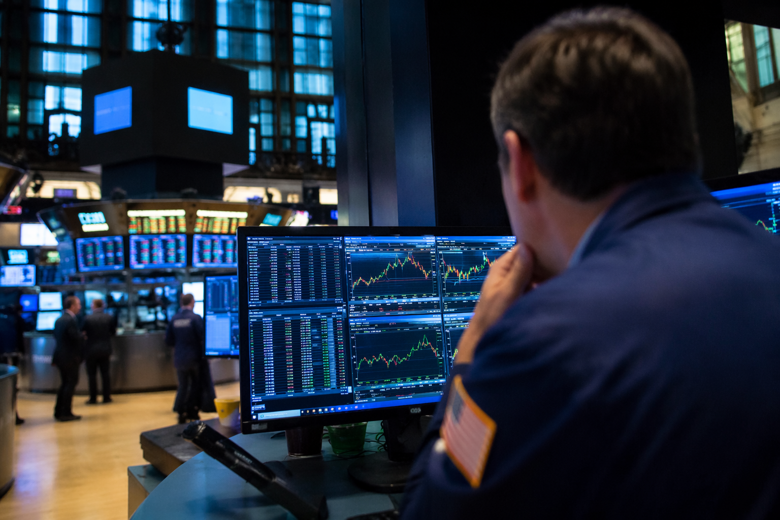 UBS raises S&P 500 target to 7,900 on AI demand | Prism News