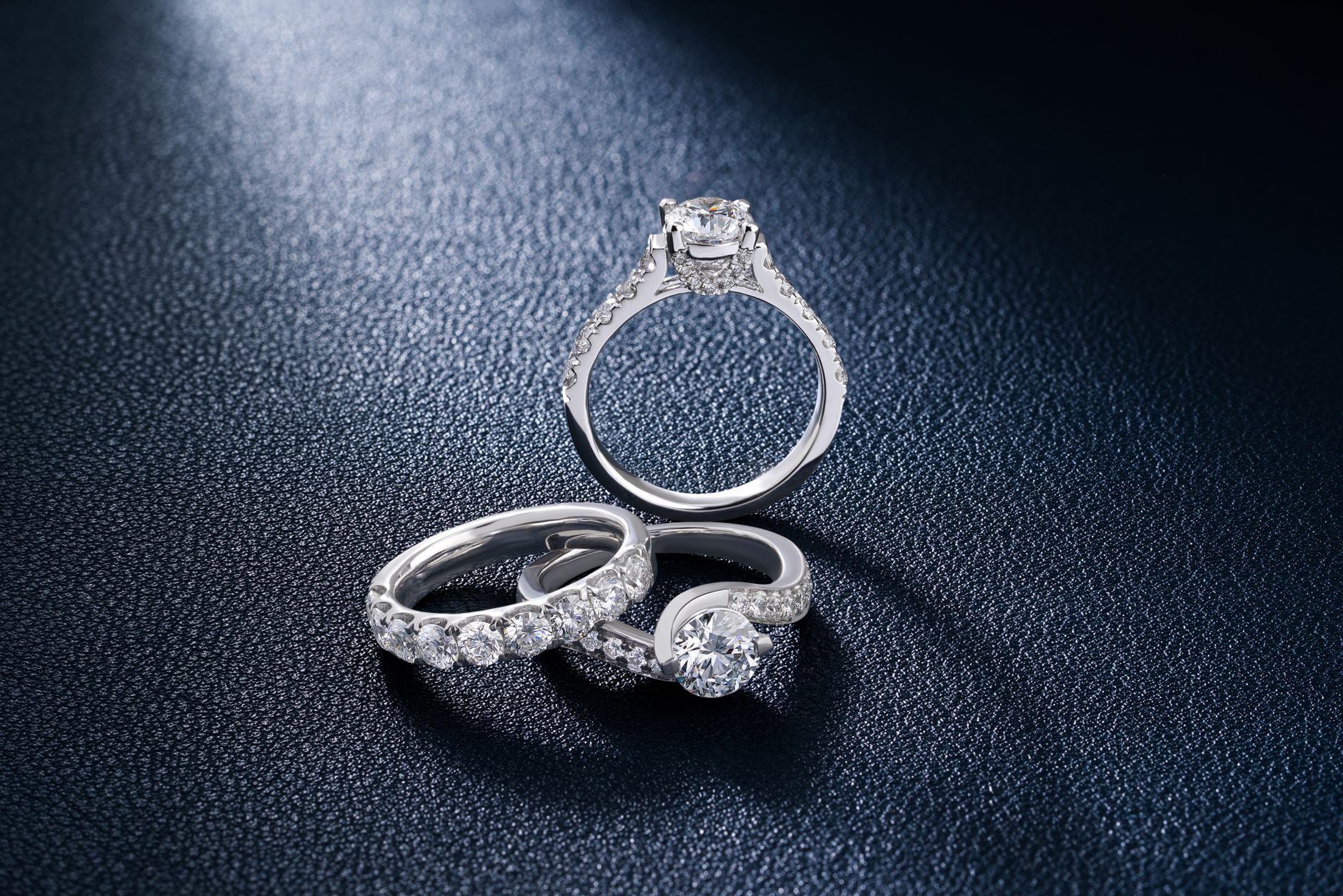 Engagement ring prices fall as lab-grown diamonds gain ground | Prism News